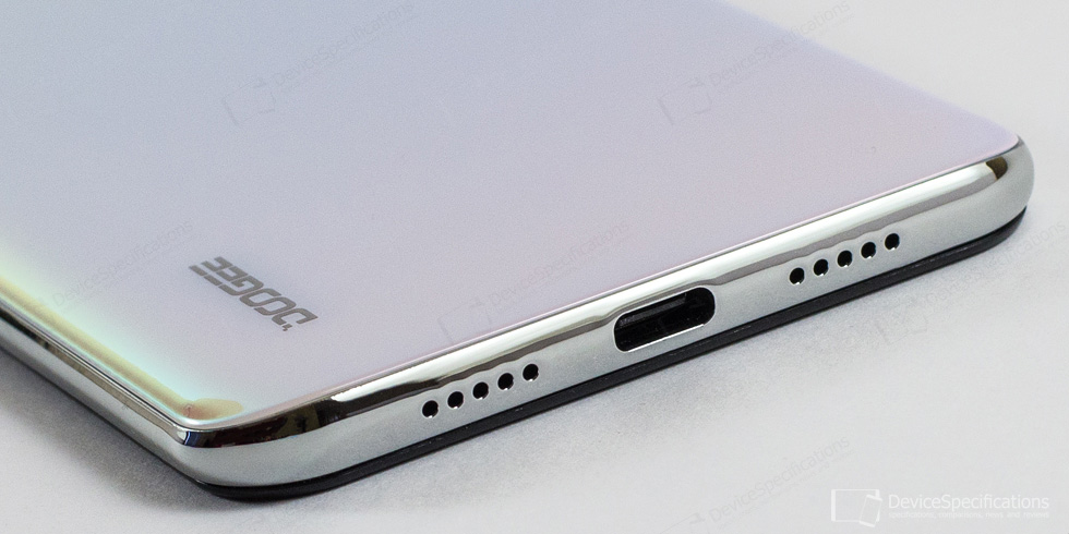 Doogee N30 Review - Design and layout