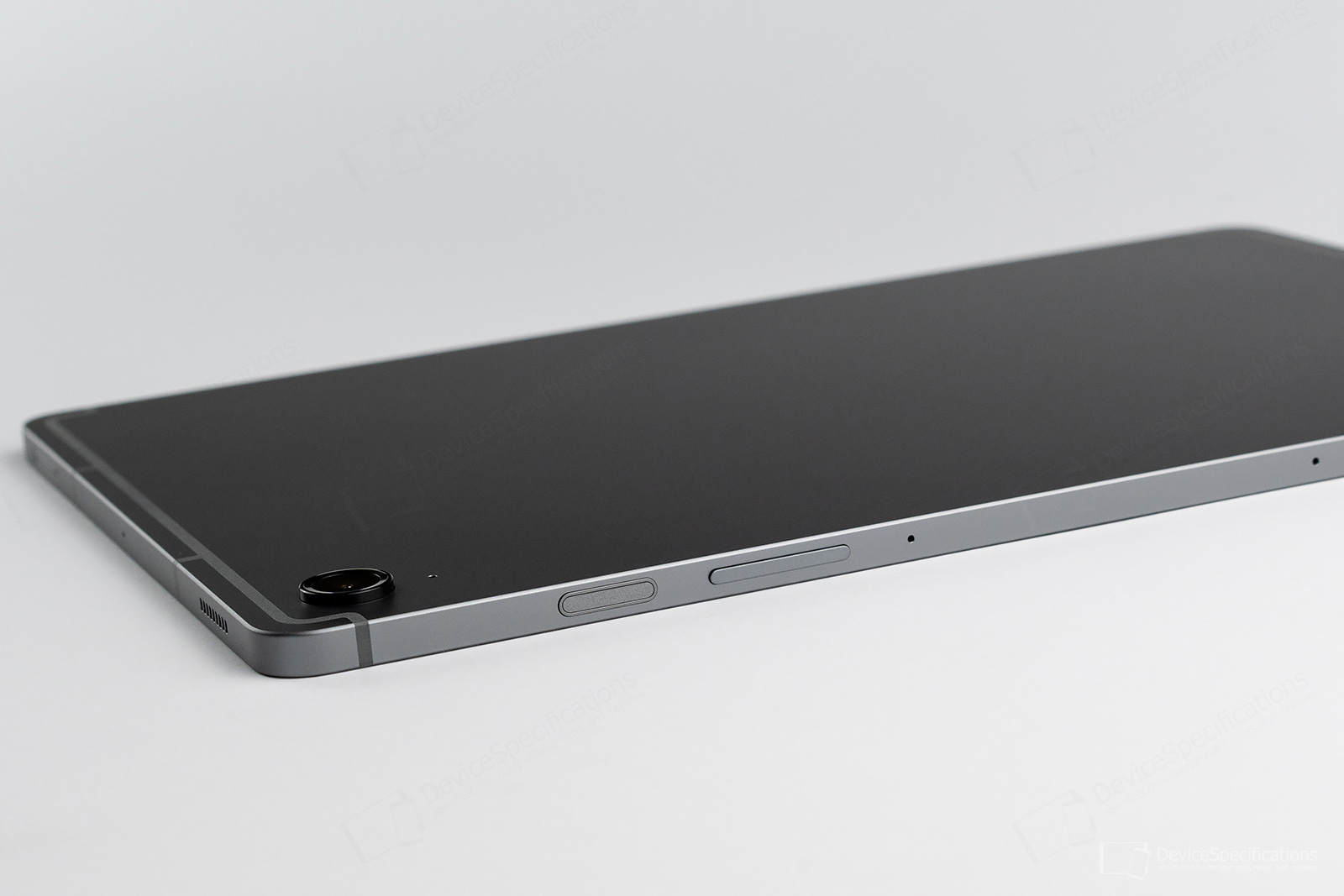 Samsung Galaxy Tab S9 FE Wi-Fi Review - Design and layout