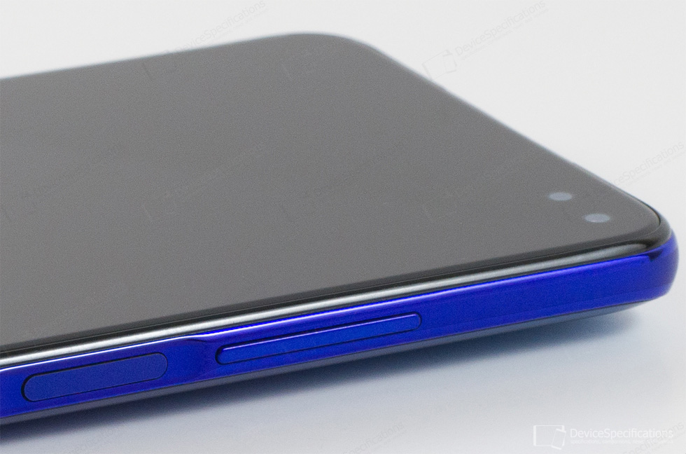 Xiaomi Redmi K30 Review - Design and layout