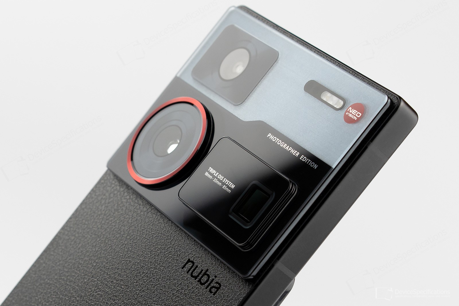 nubia Z60 Ultra Photographer Edition Review - Design and layout